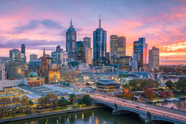The ULTIMATE Melbourne Travel Guide: Top attractions, best things to do ...